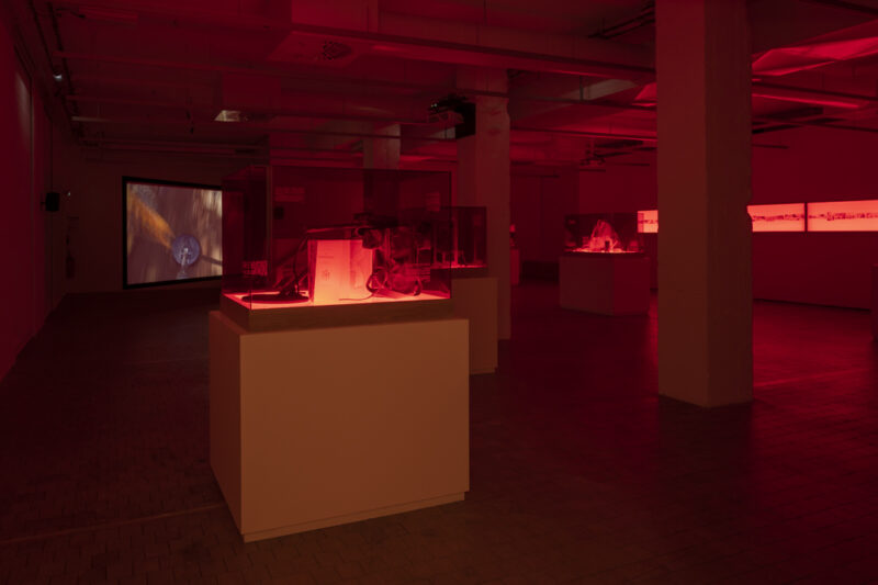 JANE JIN KAISEN Of Specters or Returns | Le Bicolore